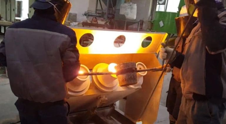 Lathe Machine: Definition, Parts, Types, Operation, Specification ...